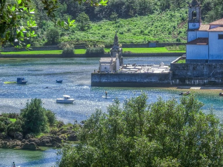 El Puerto Turquesa: un fotogénico paraje en el bao de Niembru | Lo ...